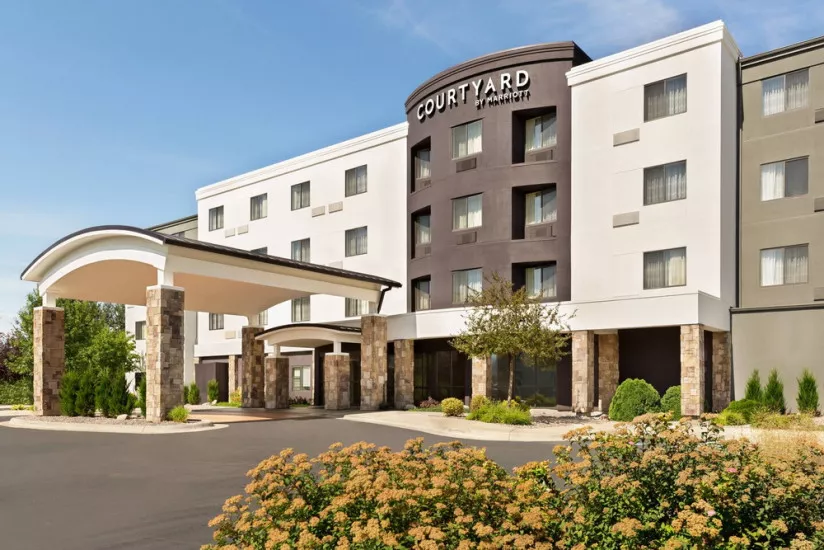 Courtyard by Marriott